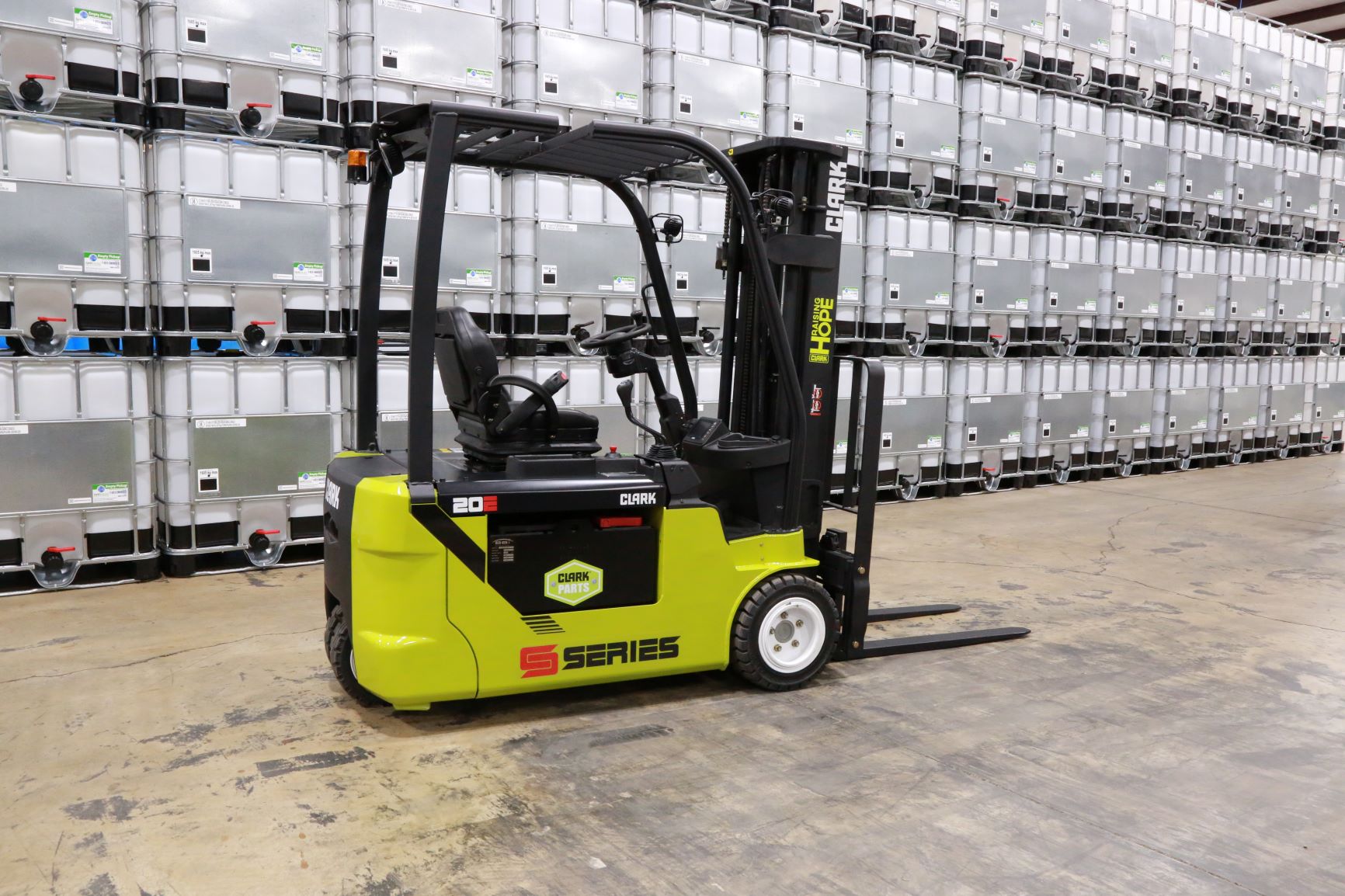 Clark Forklifts for Sale in California | Holt Lift
