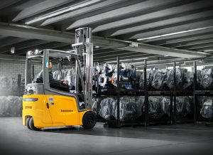 Forklifts & Lift Truck Solutions in CA | Holt Lift Truck